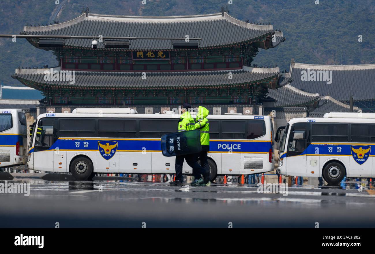 Seoul, South Korea. 04th Apr, 2025. Police buses are seen parked to ...