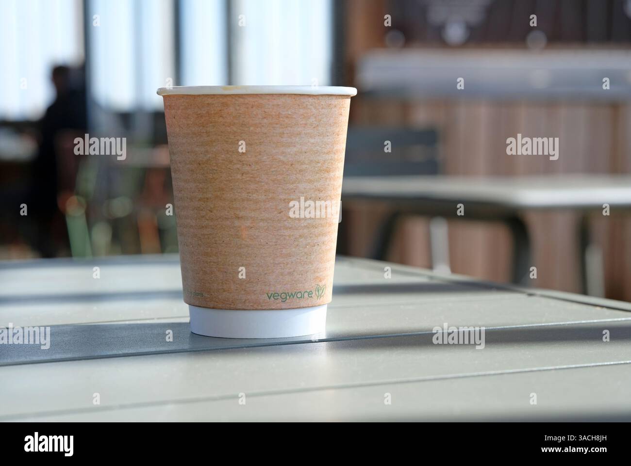 vegware coffee cup, plant-based PLA material in cafe setting Stock ...