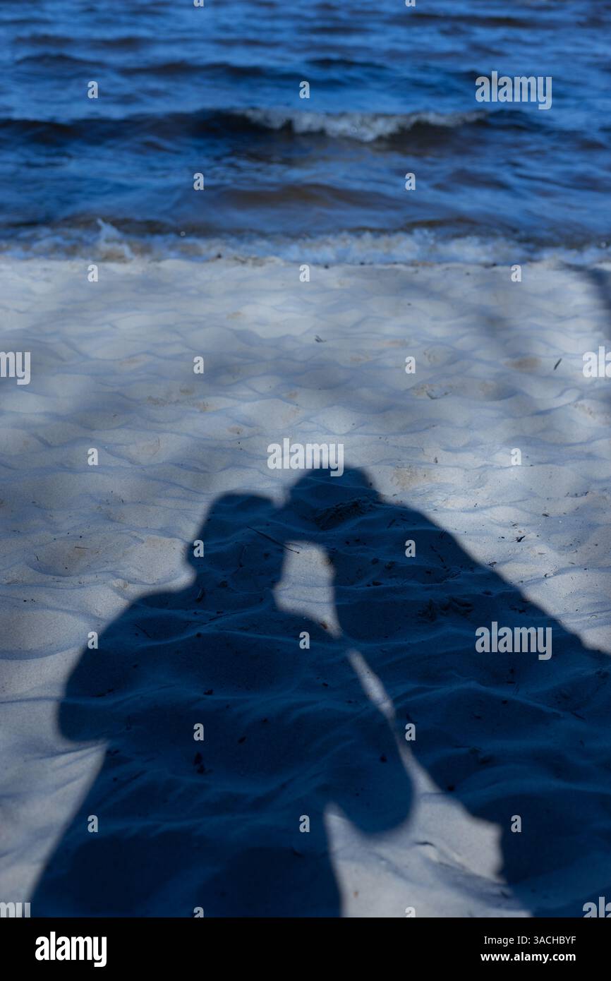 Beautiful moment captured shadows hi-res stock photography and images ...