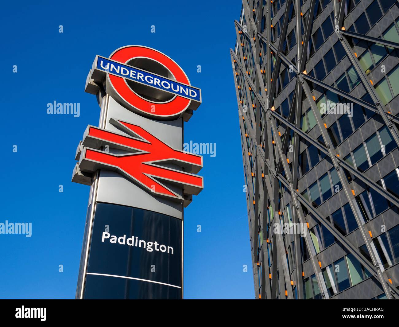 Sign for Paddington Underground and Paddington British Rail, Paddington ...