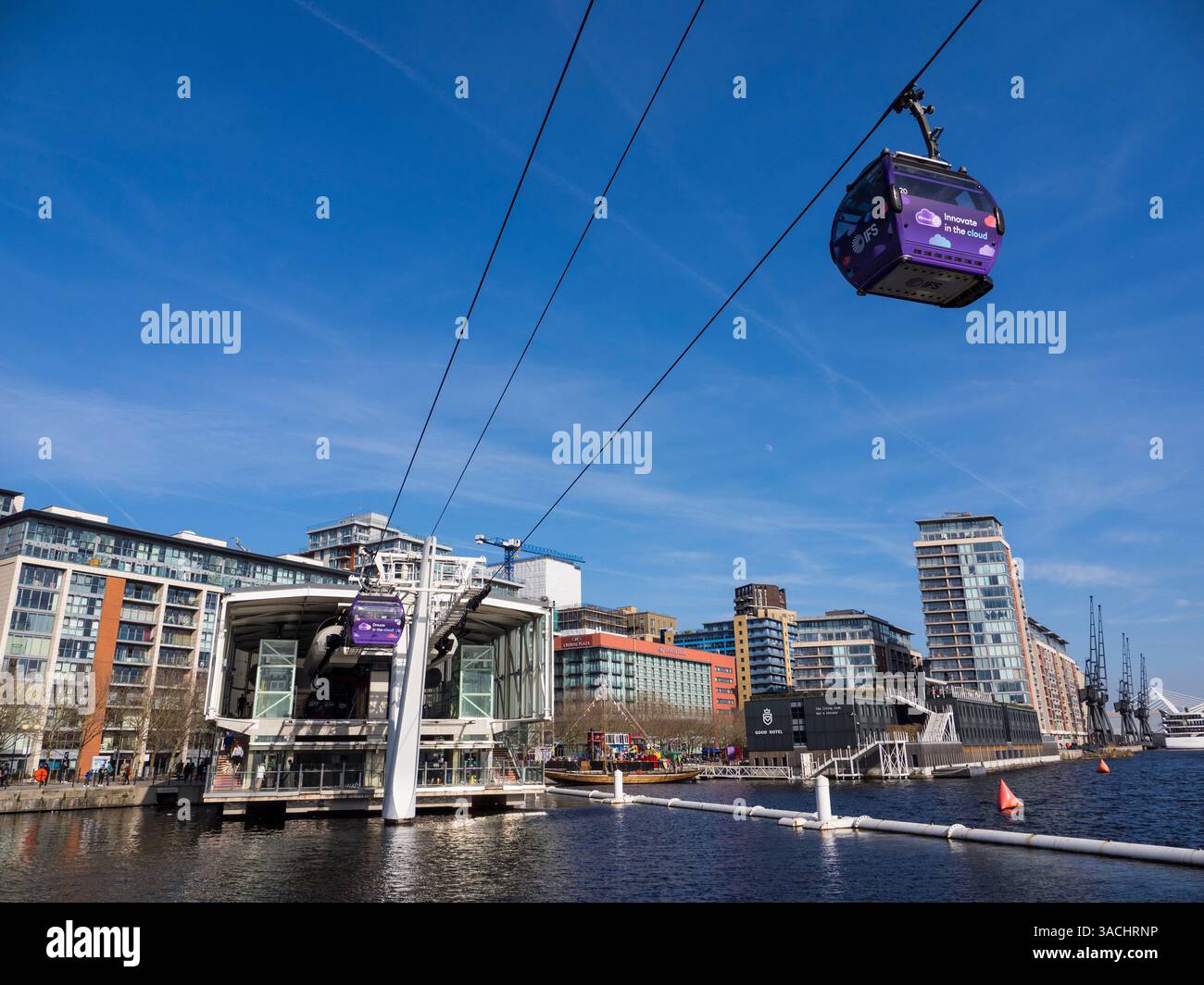 IFS Cloud Royal Docks, Cable Car London, Docklands, London, England, UK ...