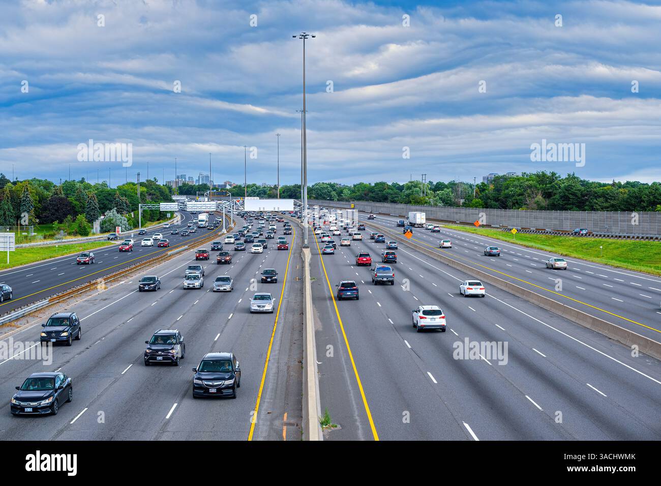 Toronto freeway hi-res stock photography and images - Alamy