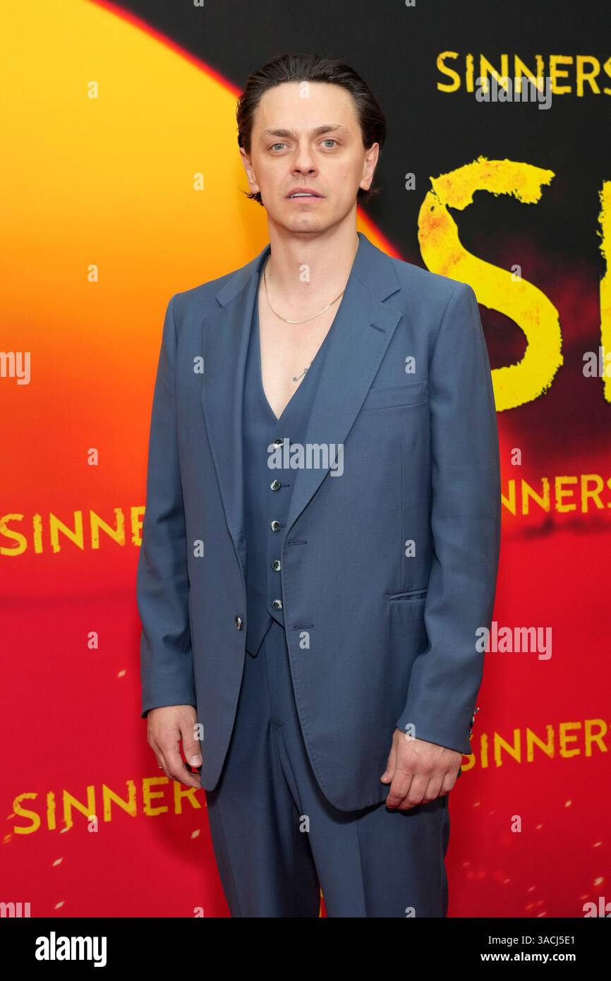 Peter Dreimanis bei der Premiere des Kinofilms 'Sinners / Blood ...