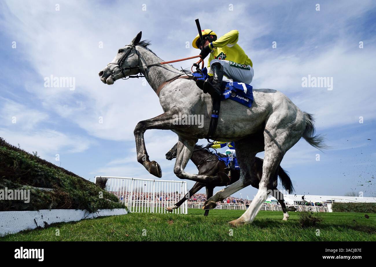 Caldwell Potter ridden by Harry Cobden on their way to winning the ...