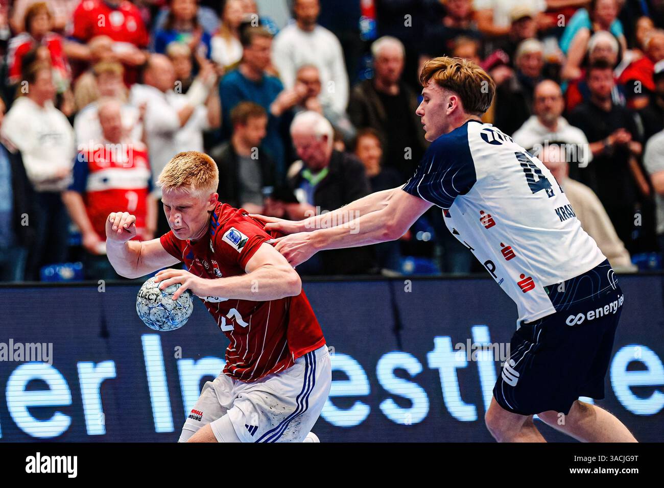 Frederik Bo Andersen (Handball Sport Verein Hamburg, #21), Dustin Kraus ...