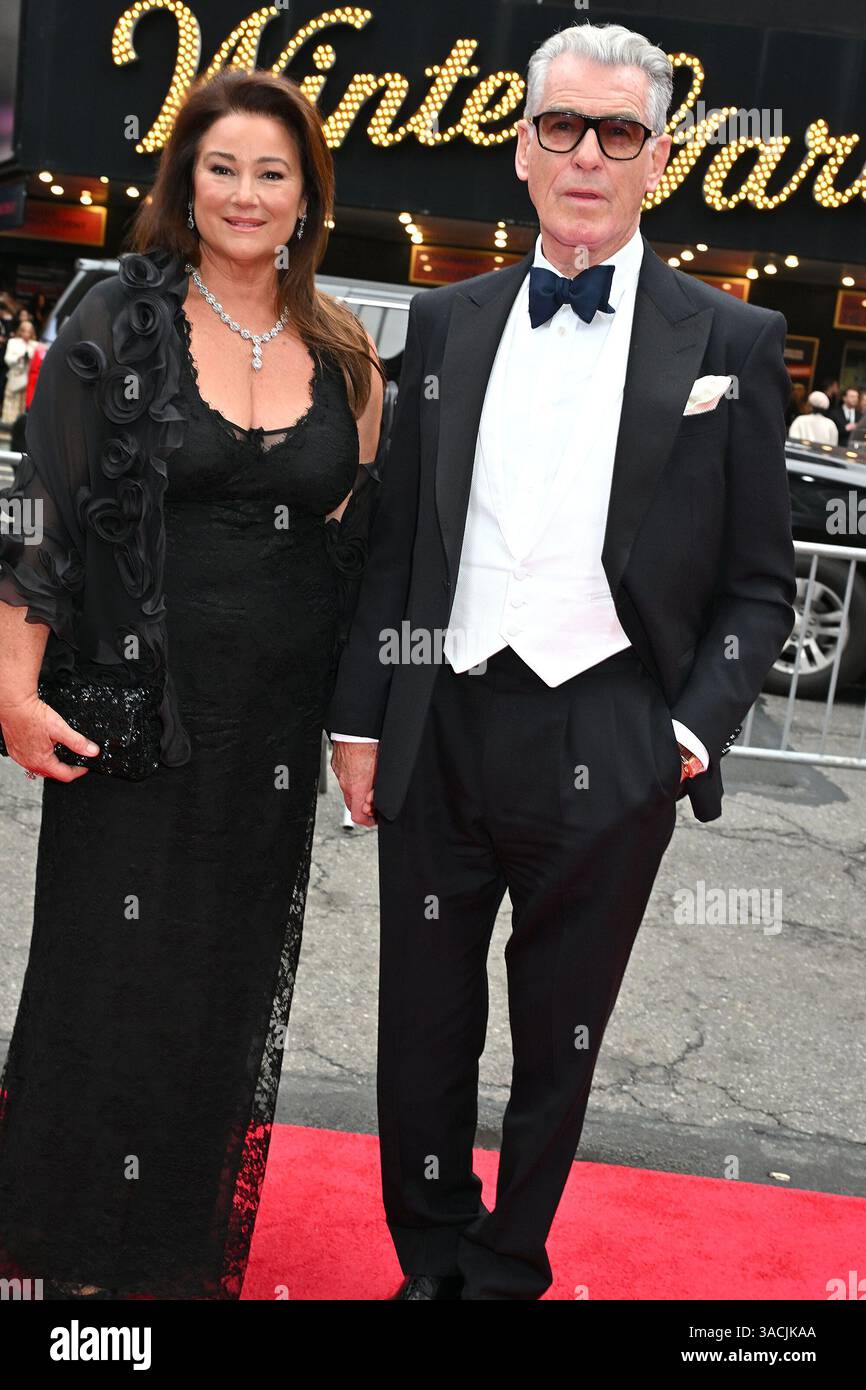 Keely Shaye Smith and husband Pierce Brosnan attend the "Good Night ...