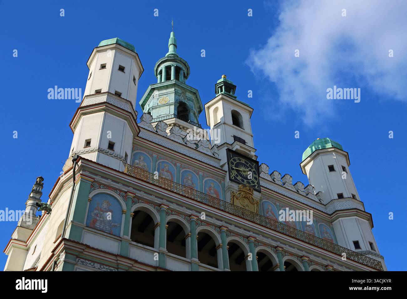 Restored upper part hi-res stock photography and images - Alamy