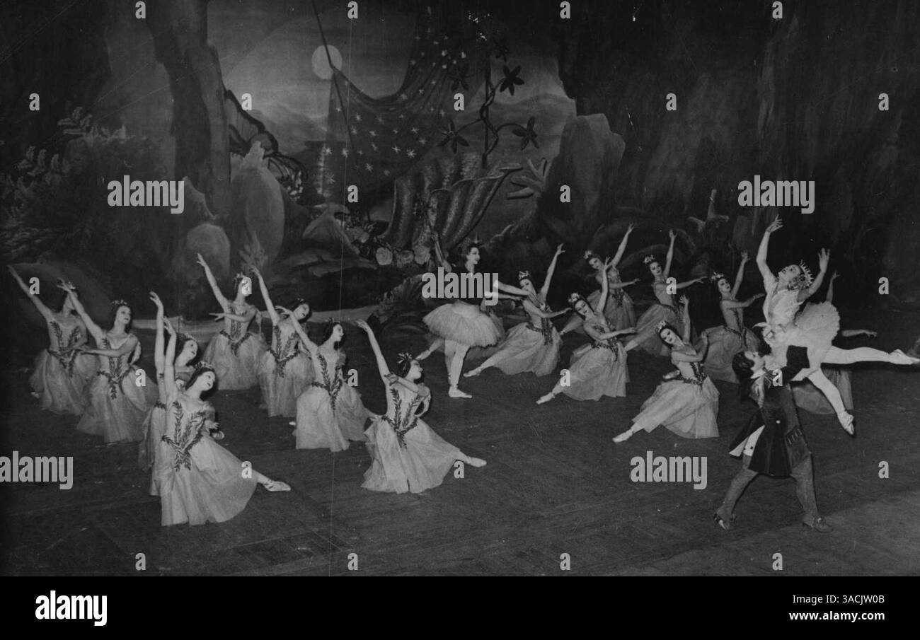 Princess margaret sat hi-res stock photography and images - Alamy