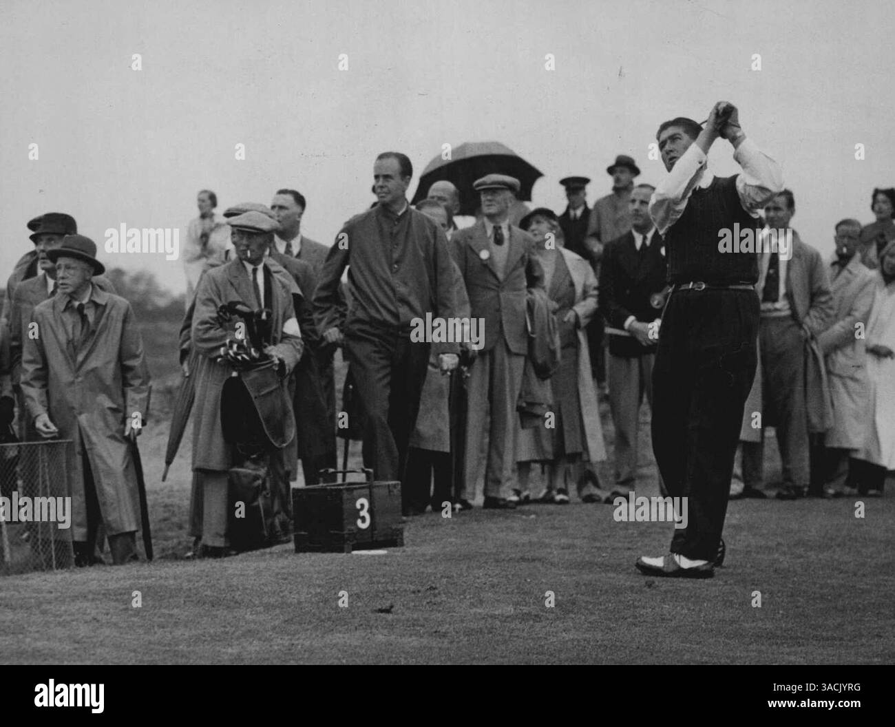 James Bruen - Golf. July 25, 1938 Stock Photo - Alamy