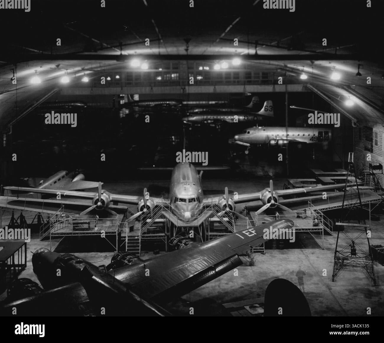 Maintenance Stand Saves Hours In Engine Overhaul -- The time needed to ...