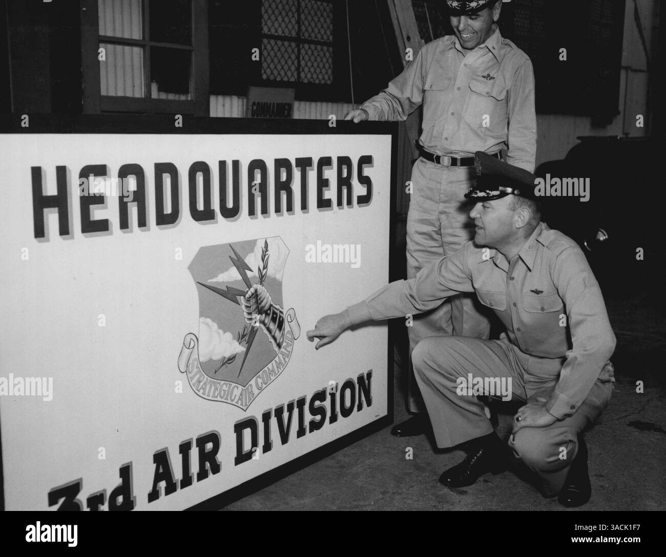 Third Air division commander and vice-commander check unit insignia ...