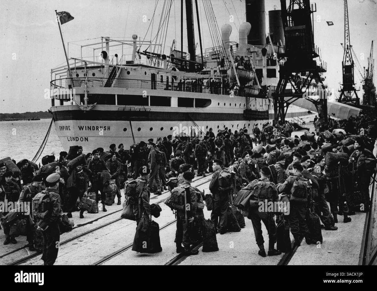 British Troops Leave For Korea From Southampton -- Men of 55 ...
