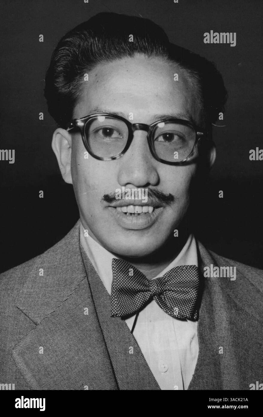 Sultan in a Bow-Tie. In Western dress and a bow-tie Omar Ali Saiffuddin ...