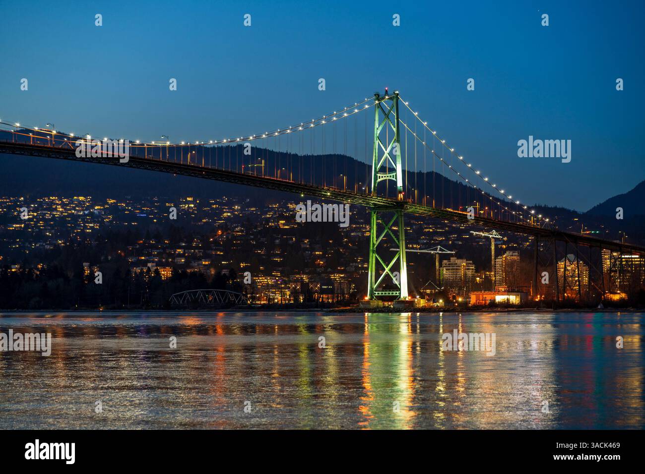 Lions Gate Bridge at night. View from Stanley Park Seawall. Vancouver ...