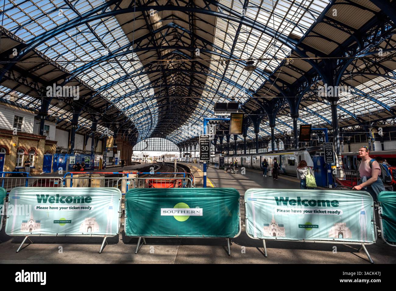 Brighton, April 4th 2025: Brighton railway station Stock Photo - Alamy