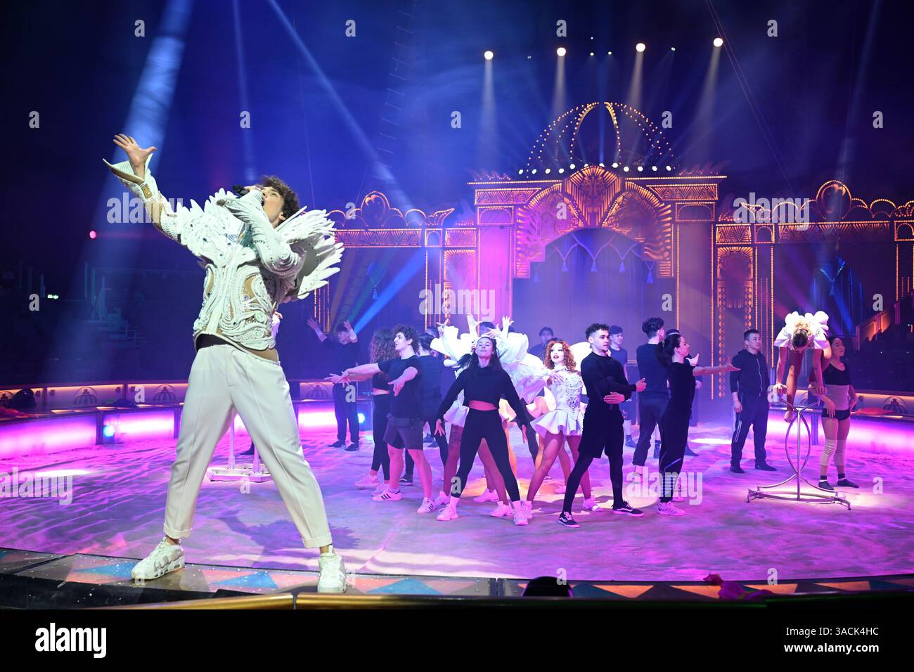 04 April 2025, Bavaria, Munich: Circustheater Bingo is in the ring at ...