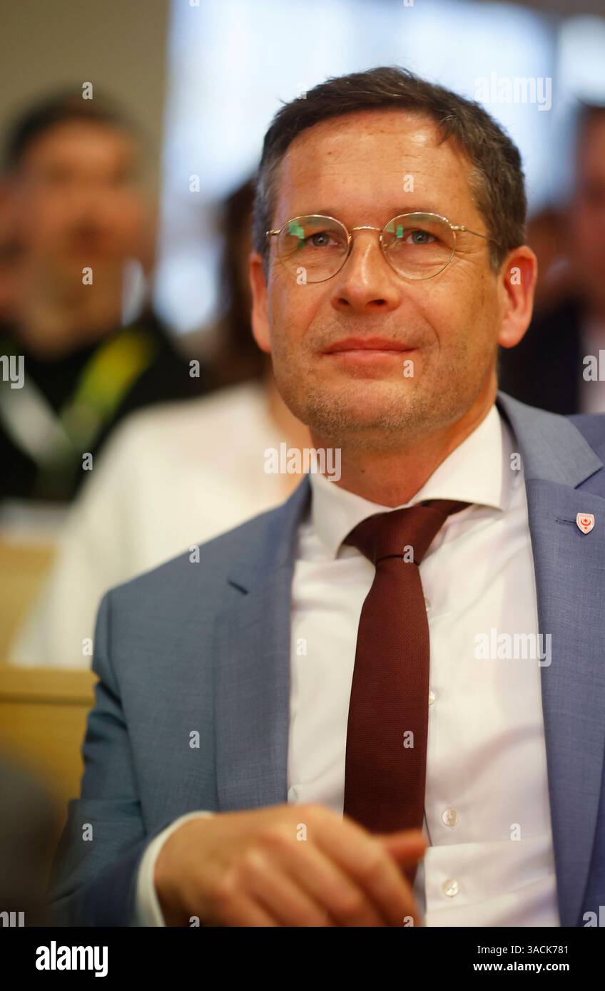 4.4.2035 Halle Saale Sachsen Anhalt Oberbürgermeister der Stadt Hall ...