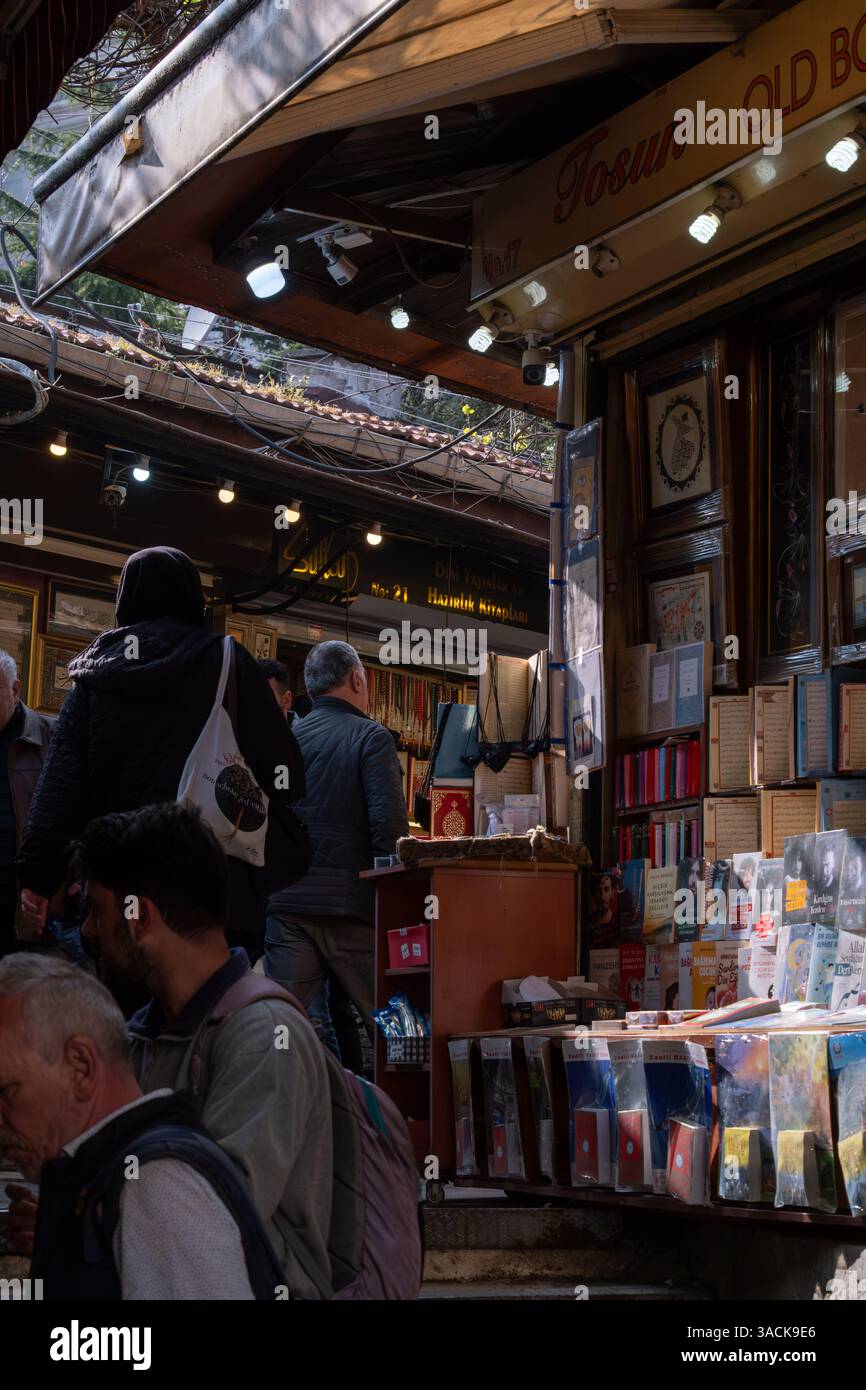 04.03.2025, Istanbul, Turkey. Historic Old Book Bazaar in Istanbul ...