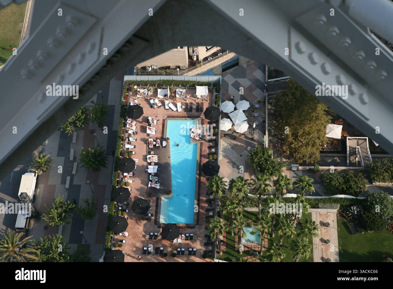 Oct 12, 2007 - Barcelona, Spain - Leave it to Ritz-Carlton to open its ...