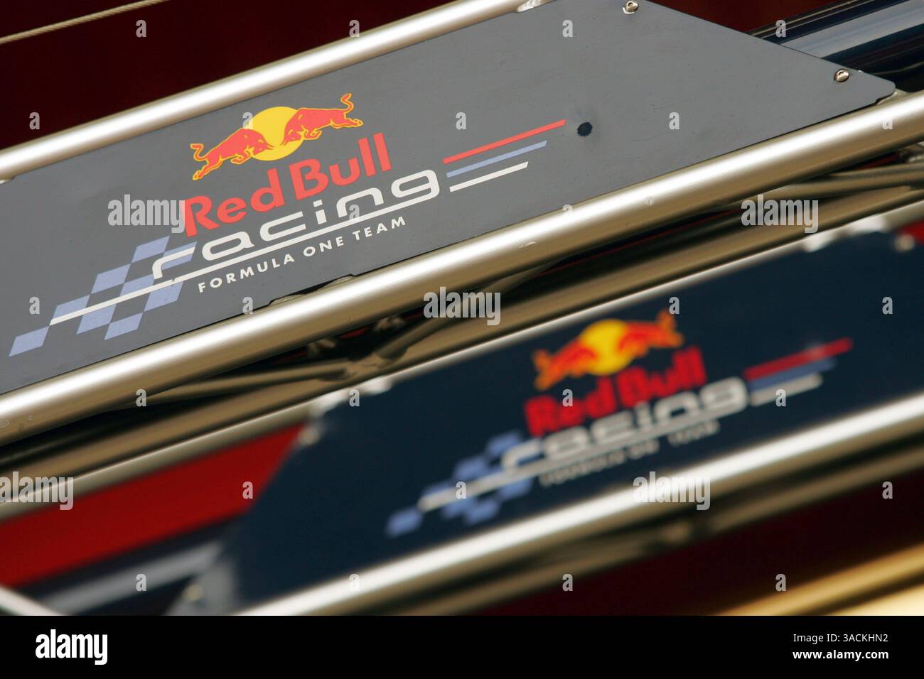 Red Bull Racing pitstop gantry...Formula One Testing, Day One ...