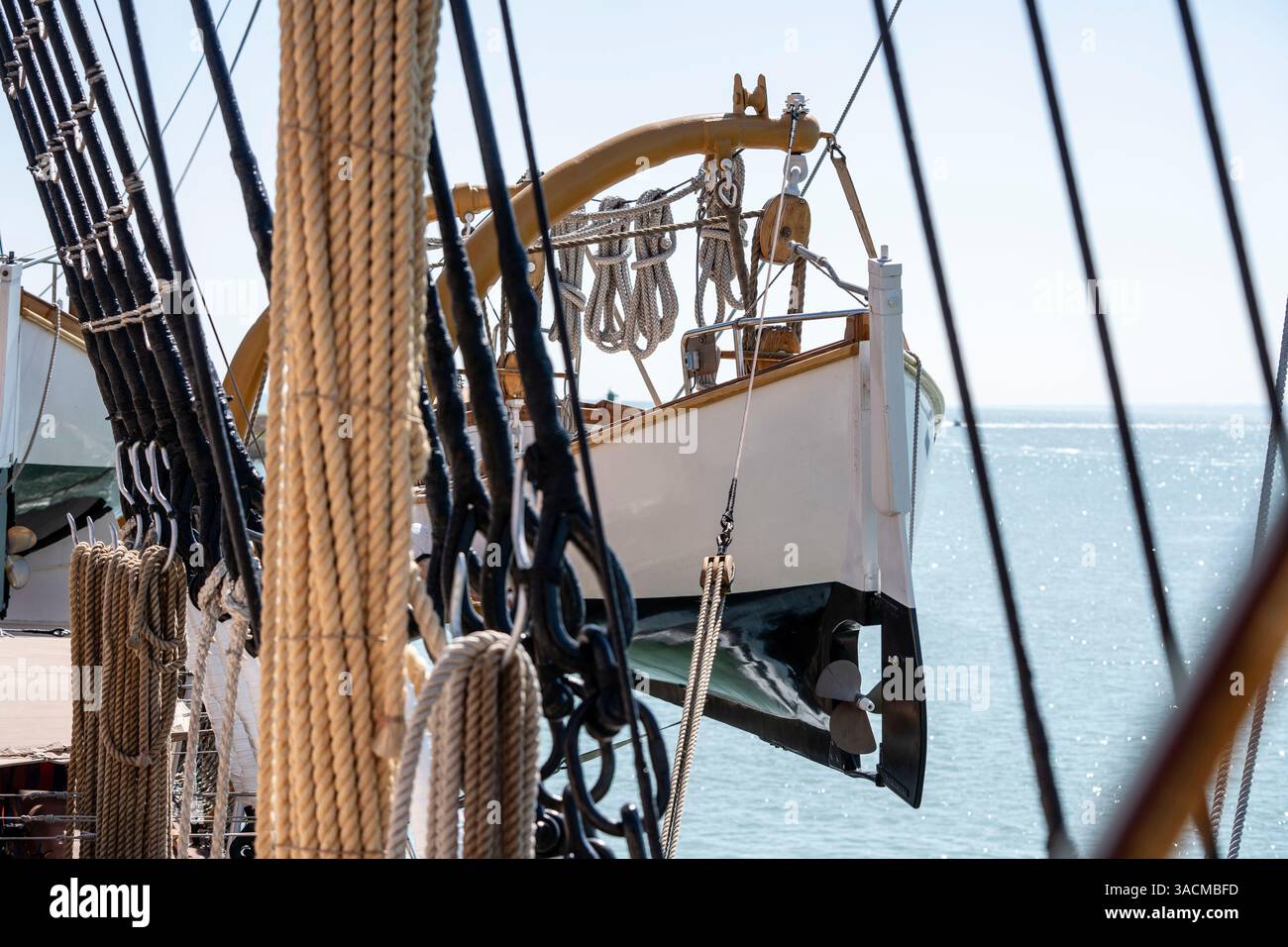 Ortona, Abruzzo, Italy. 4th Apr, 2025. The Amerigo Vespucci docks in ...