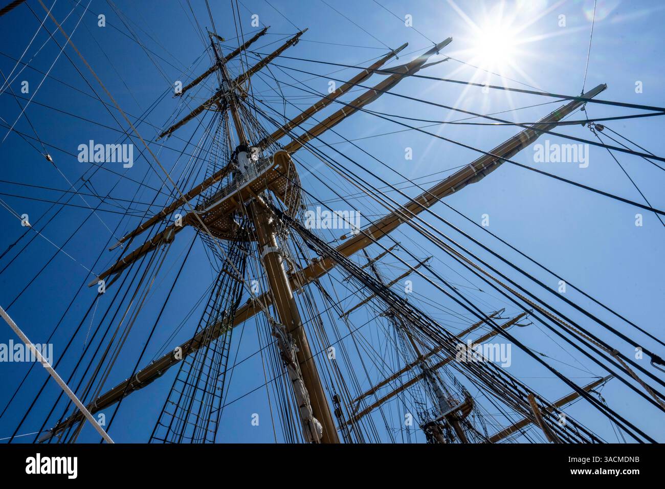 Ortona, Abruzzo, Italy. 4th Apr, 2025. Detail inside the Italian Navy ...