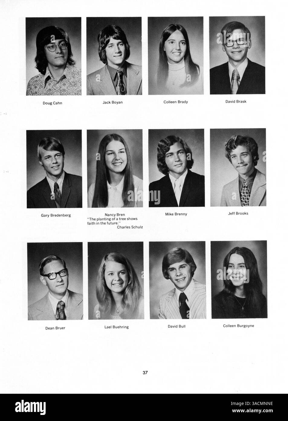 'Ike's World 73', the 1973 yearbook from Hopkins Eisenhower High School ...