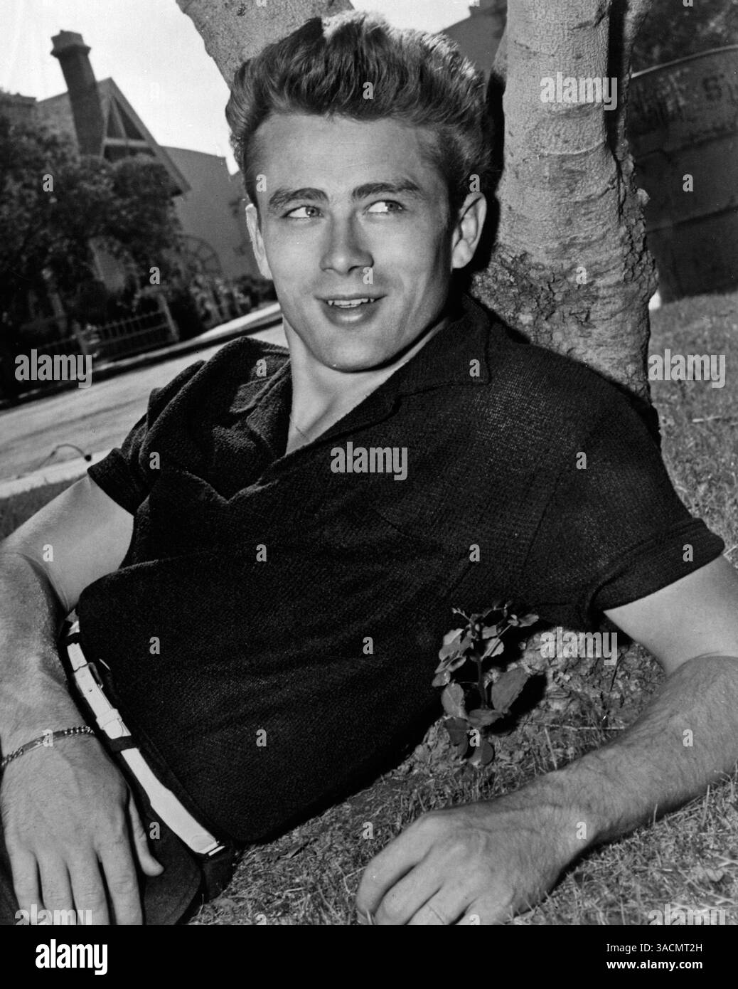 Studio Publicity Still: "East of Eden" James Dean 1955 Warner Brothers ...