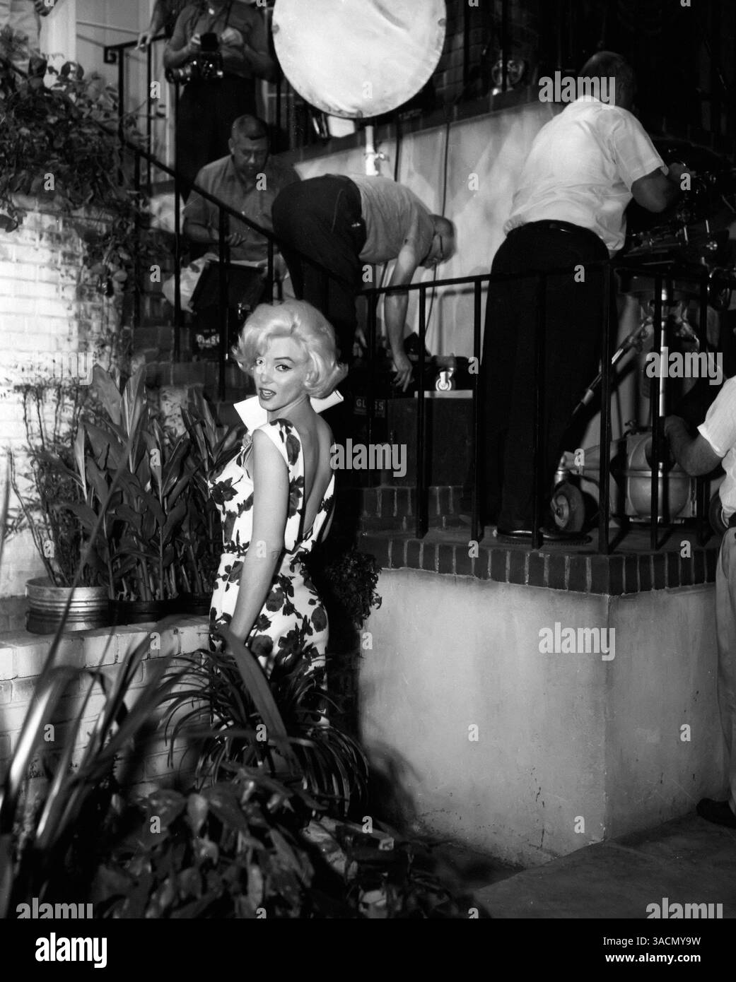 Studio Publicity Still: "Something's Got To Give" Marilyn Monroe 1962 ...