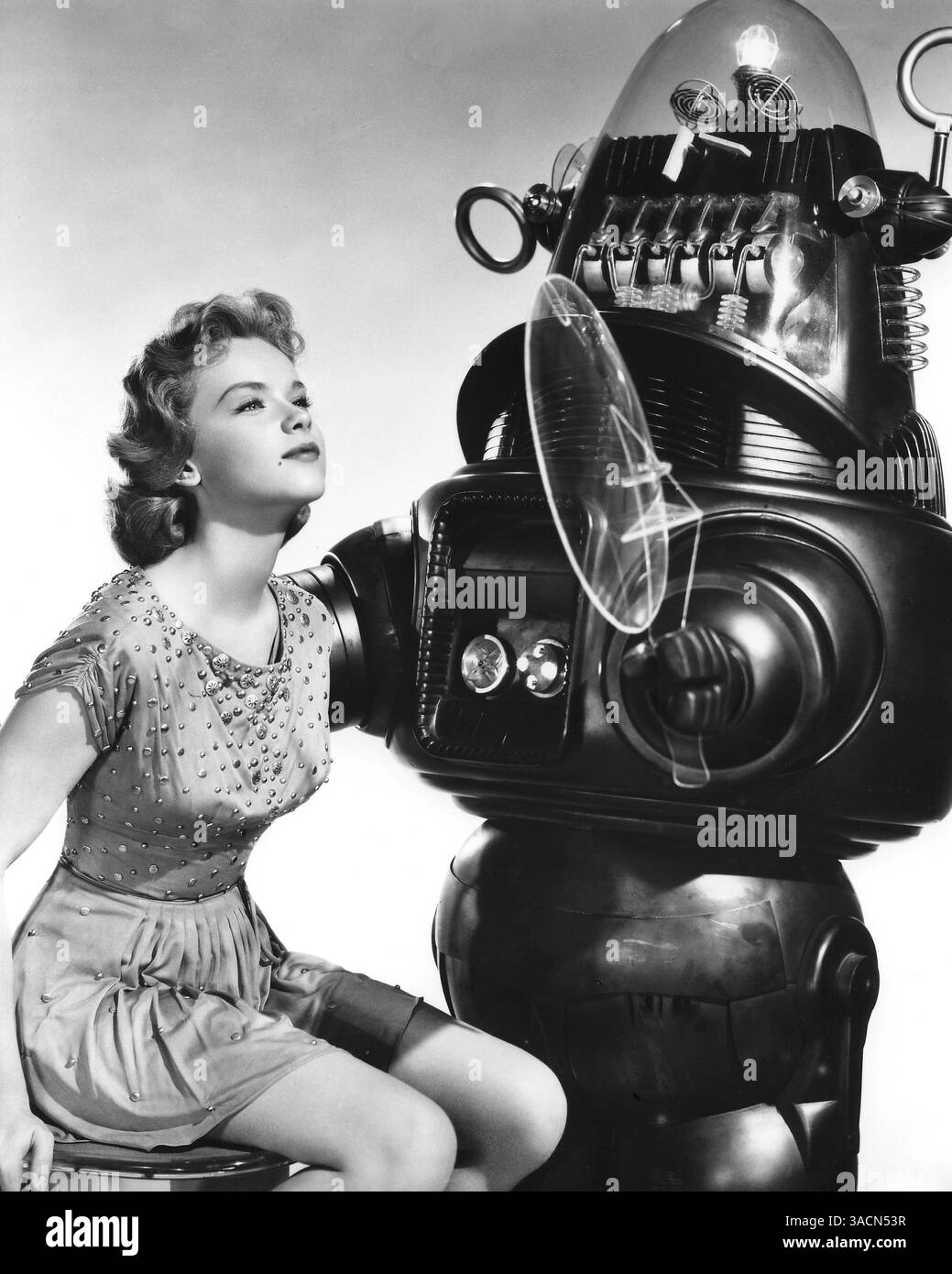 Studio Publicity Still: "Forbidden Planet" 1956 MGM Anne Francis, Robby ...