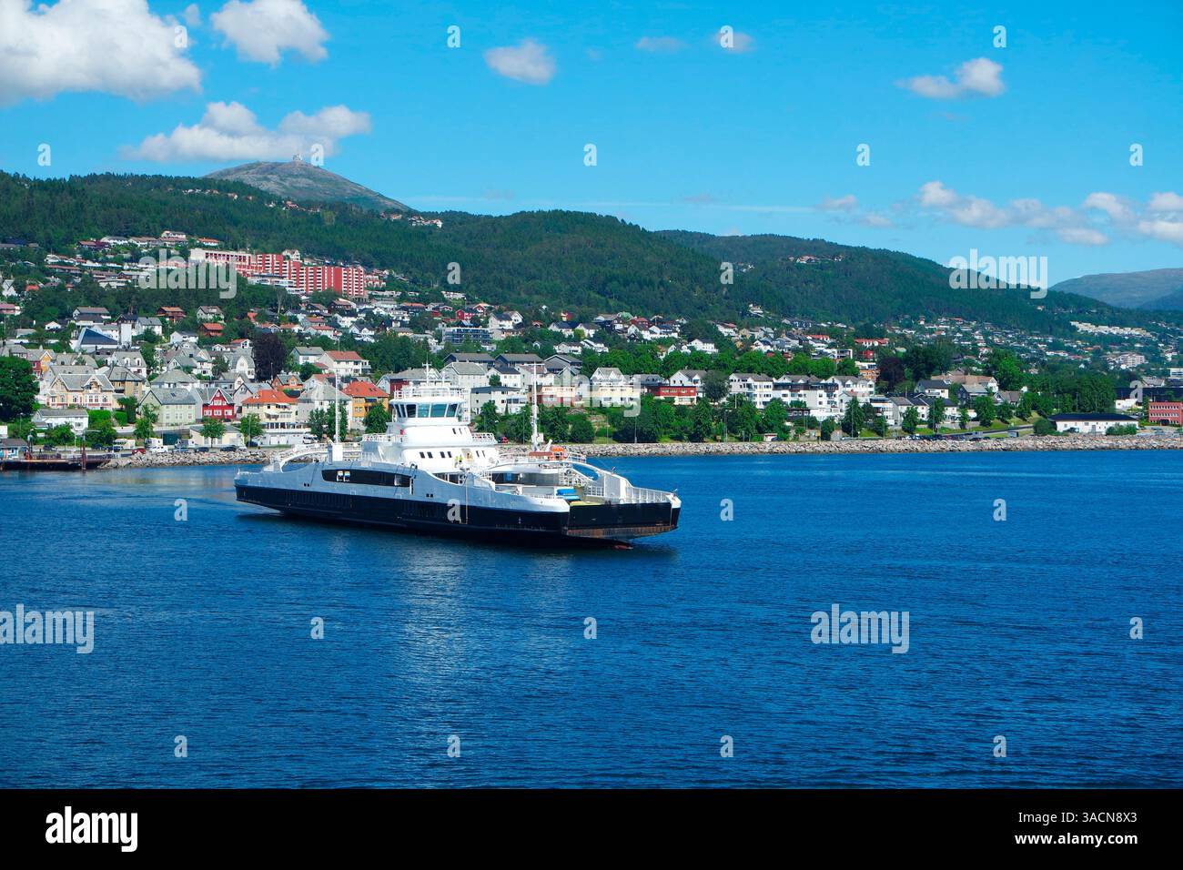 Molde city hi-res stock photography and images - Alamy