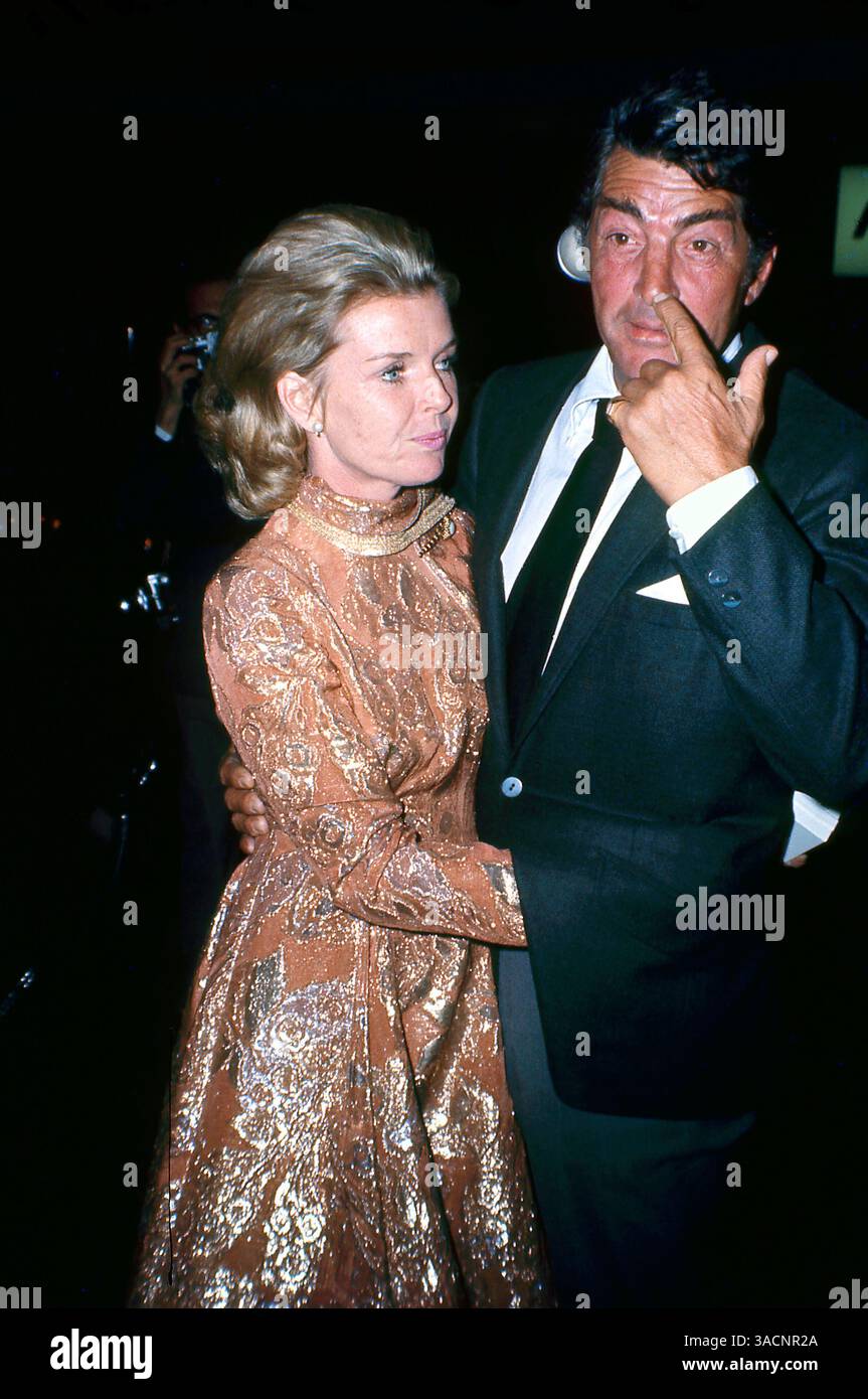 Dean Martin and wife Jeanne Martin, circa 1967 Stock Photo - Alamy