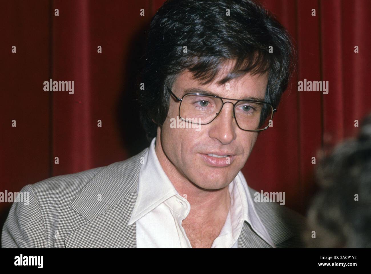 Warren Beatty circa 1975 Stock Photo - Alamy