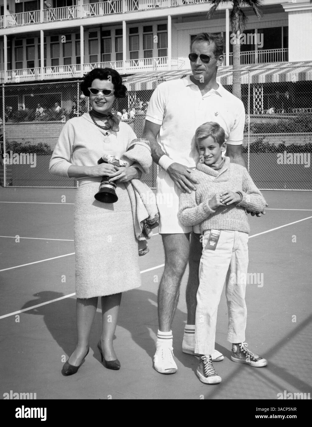 Charlton Heston with wife Lydia and son Fraser, circa 1962 Stock Photo ...