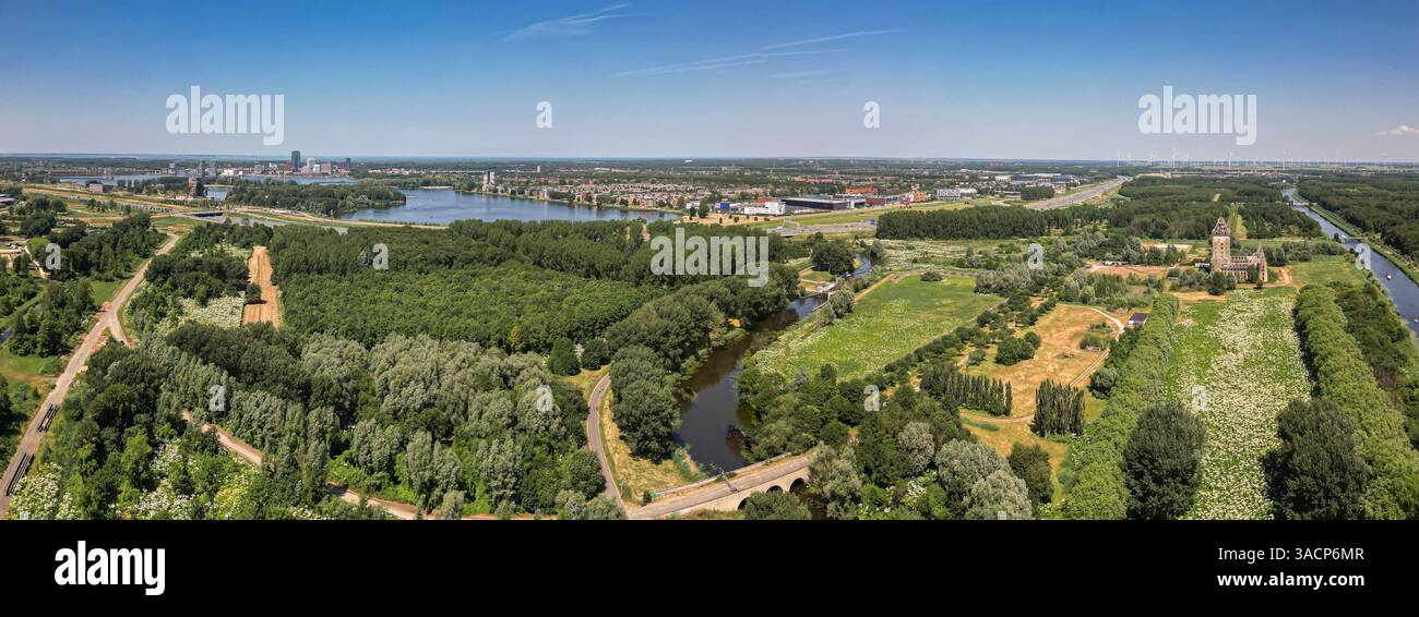 Metropolisview hi-res stock photography and images - Alamy