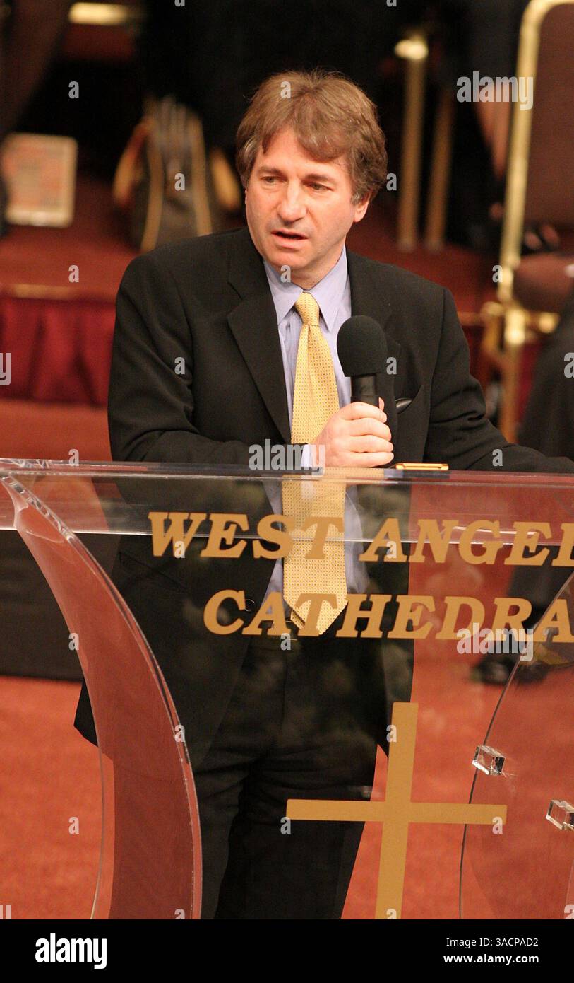 Apr 06, 2005; Los Angeles, CA, USA; Attorney BARRY SCHECK at the ...