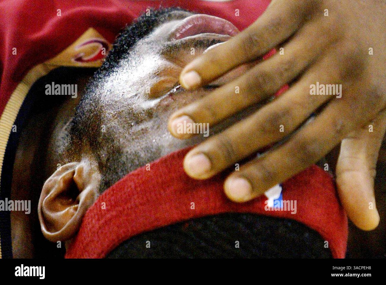 James lebron face hi-res stock photography and images - Alamy