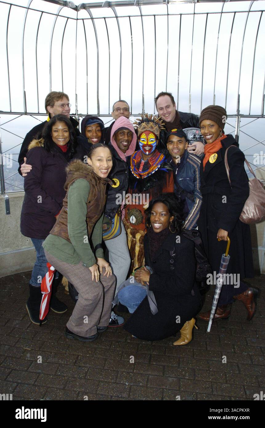 Nov 09, 2007 - Manhattan, NY, USA - TSHIDI MANYE, dressed as Rafiki ...