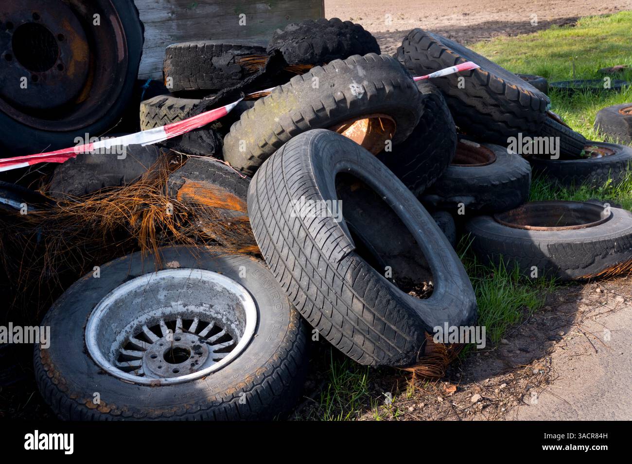 Waste disposal yard hi-res stock photography and images - Alamy