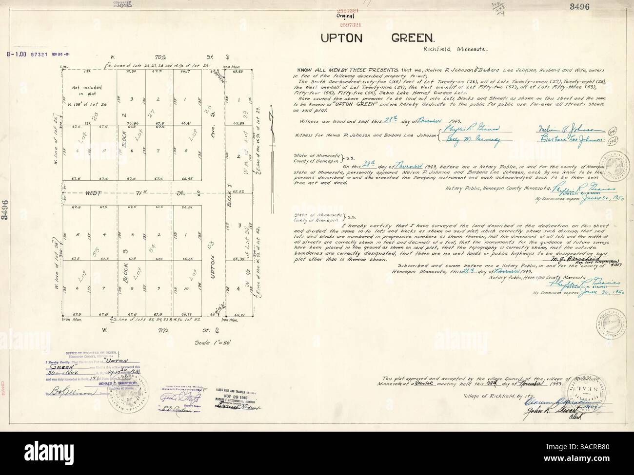 Upton green is a defined space hi-res stock photography and images - Alamy