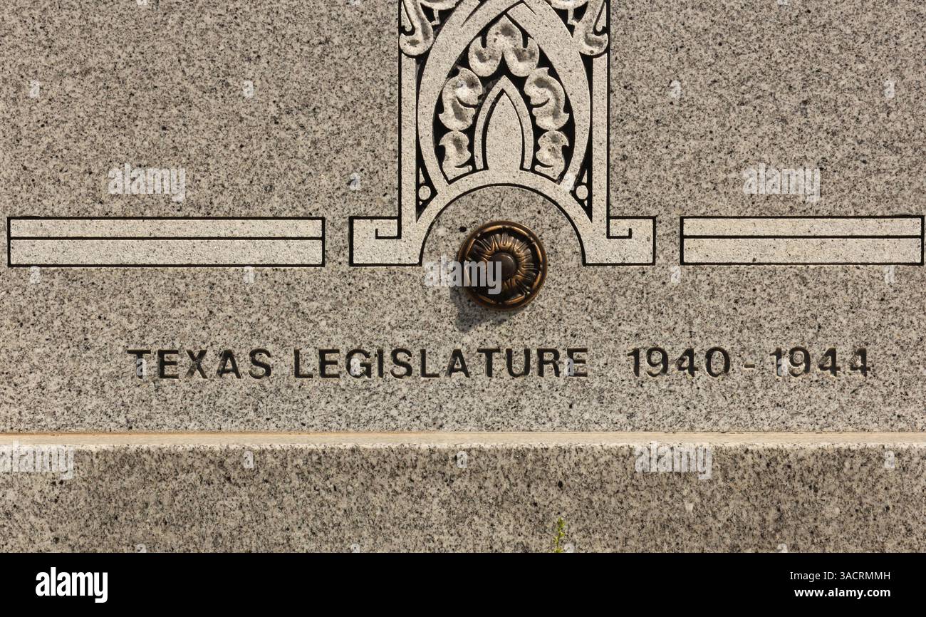 Close up of Historic Headstone in Rural East Texas Cemetery Stock Photo ...