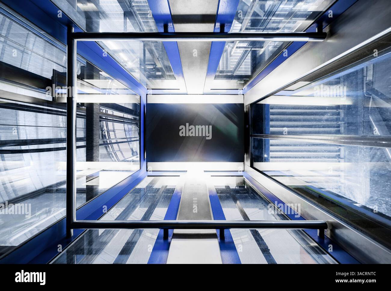 Elevator escape point hi-res stock photography and images - Alamy