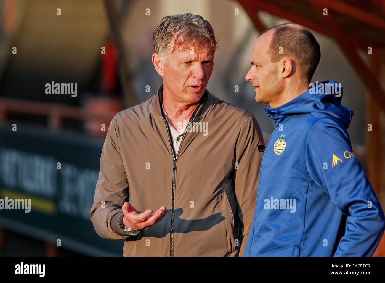 Volendam, Netherlands. 04th Apr, 2025. VOLENDAM - 04-04-2025, KRAS ...