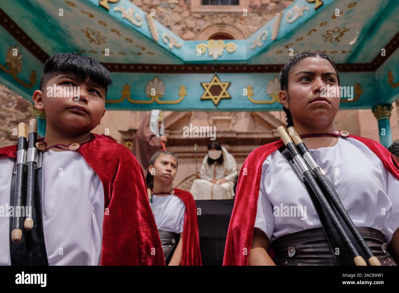 Good Friday representation of the Way of the Cross in La Cañada ...