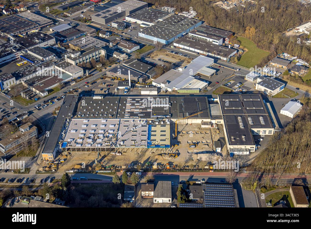 Luftbild, Gewerbegebiet Lange Wende mit Delta Energy Systems Germany ...