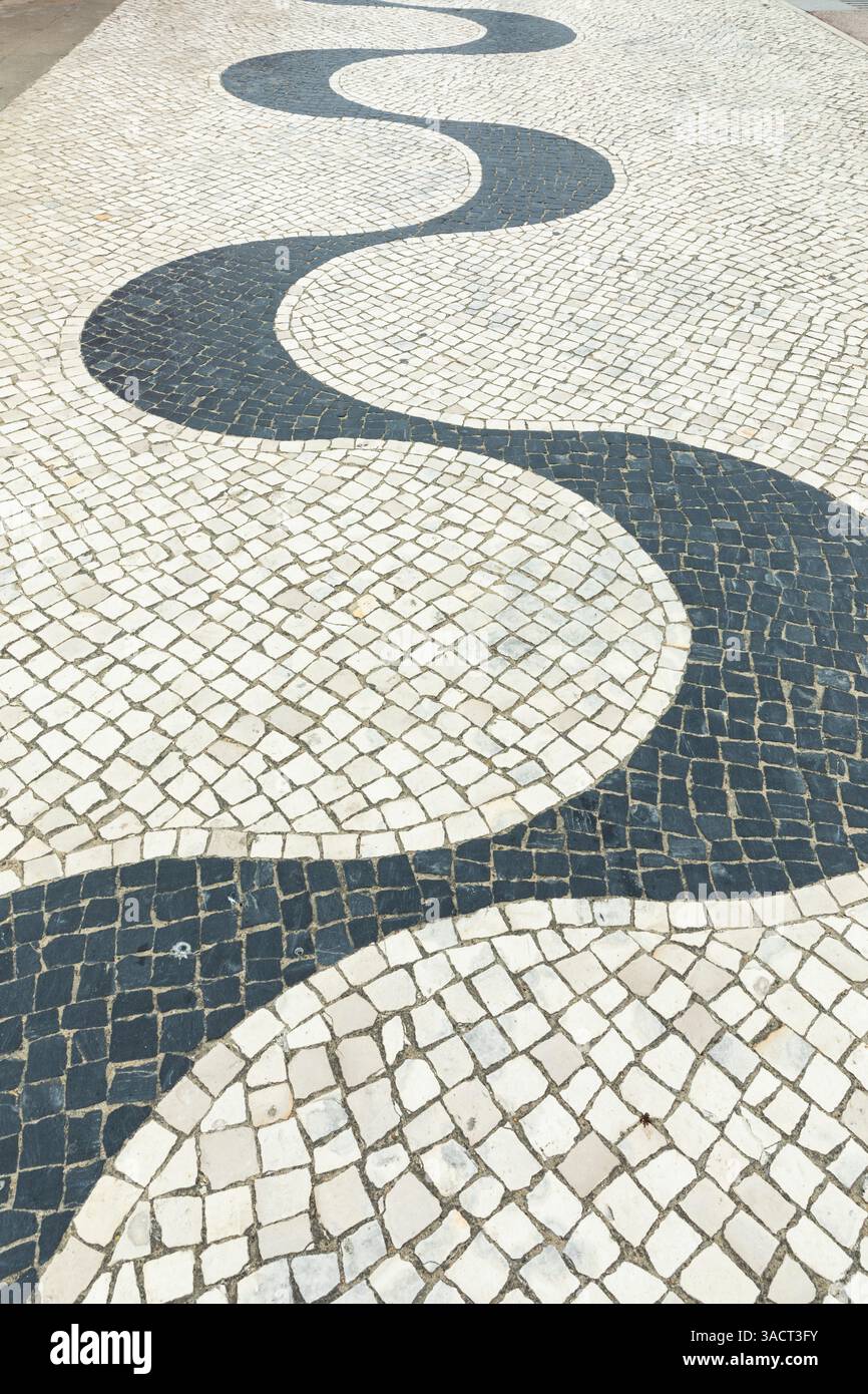 Patterns in the pavement hi-res stock photography and images - Alamy