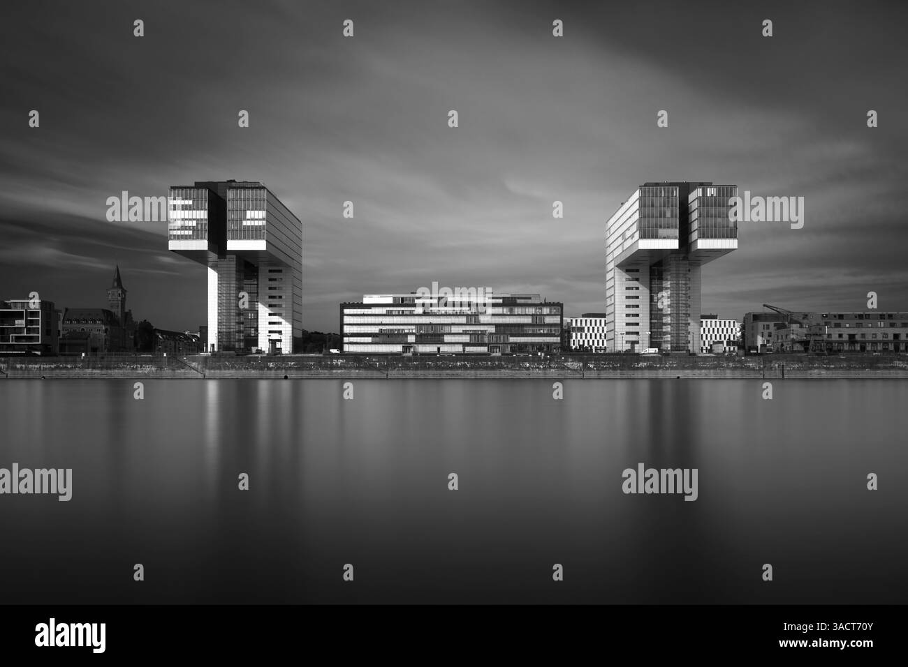 Rhine river in cologne Black and White Stock Photos & Images - Alamy