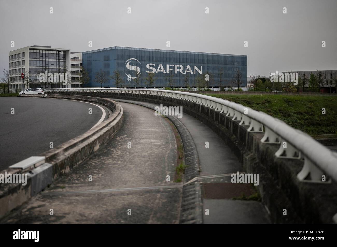 Illustration Logo : Safran Factory is pictured at the Airbus site in ...