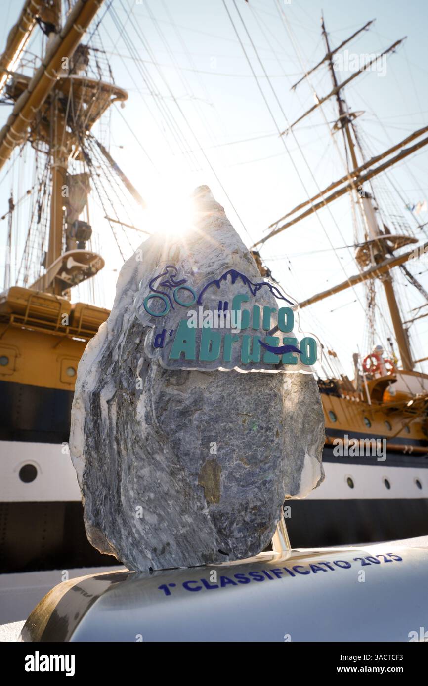 Ortona, Italia. 04th Apr, 2025. The trophy of Il Giro D'Abruzzo with ...
