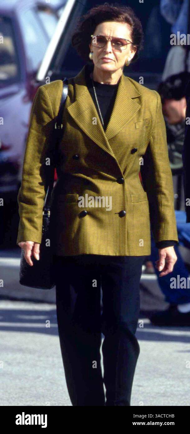 Jan 18, 1997; Santa Monica, California, USA; NFL Hall of Fame superstar ...